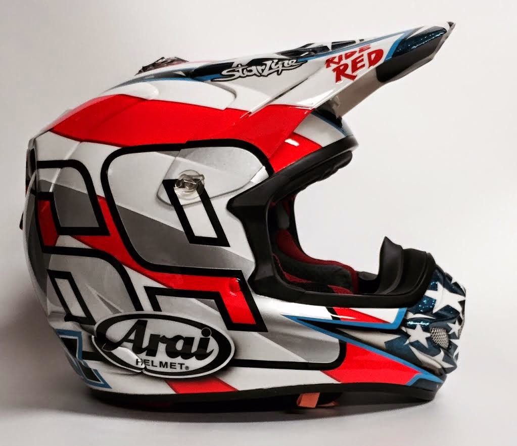 Racing Helmets Garage: Arai MX-V N.Hayden 2015 by Starline
