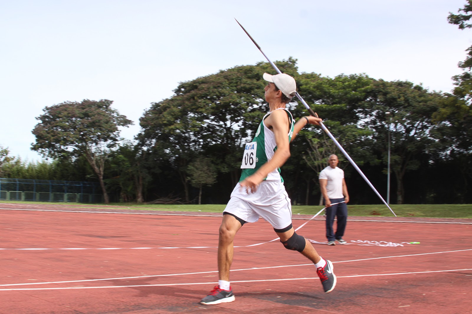 Atletismo Provas De Campo - RETOEDU