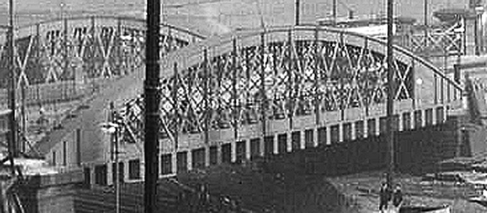 Salford History: Trafford Road Swing Bridge : an encomium