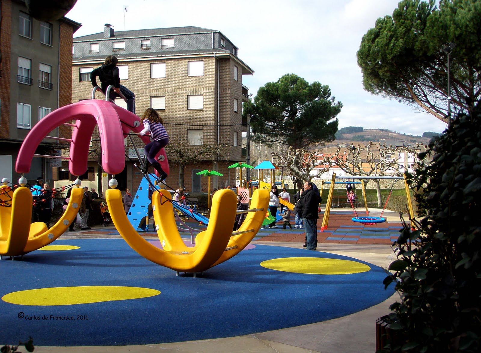 Castroventosa: Apertura del remodelado parque infantil