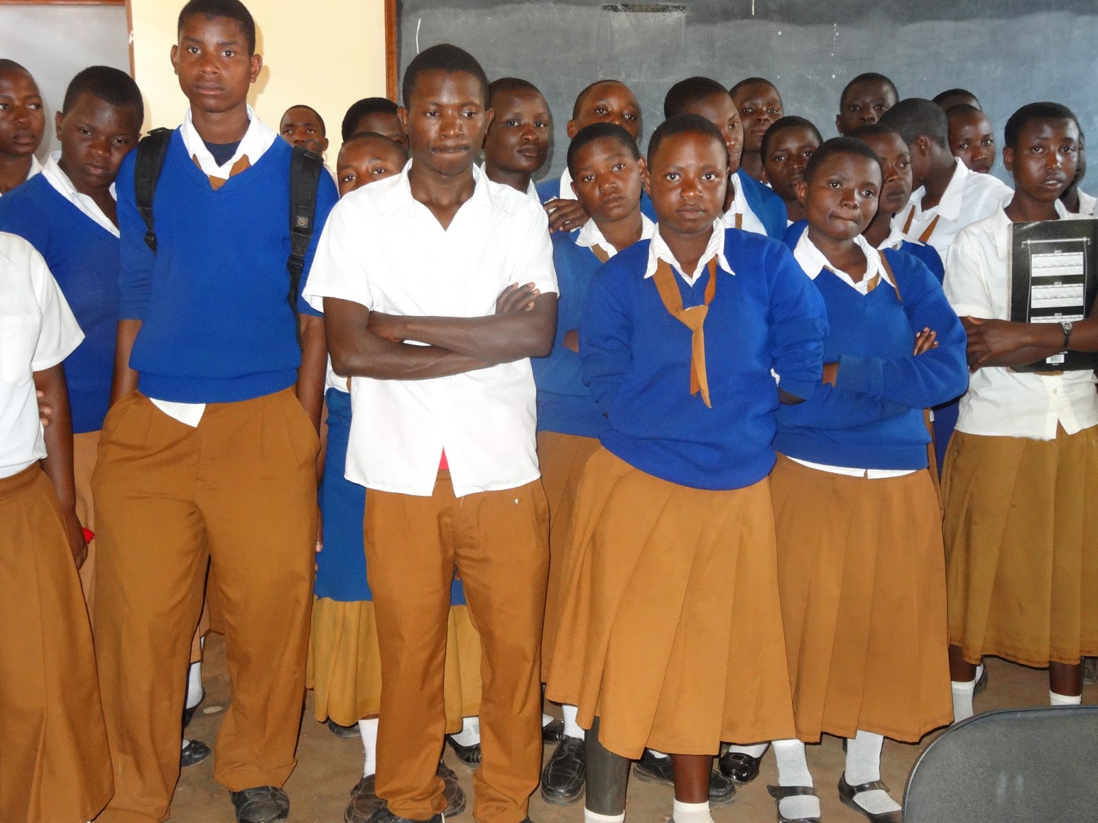 CATHY - HABARI: WANAFUNZI WA SHULE YA SEKONDARI MSAMALA SONGEA ...