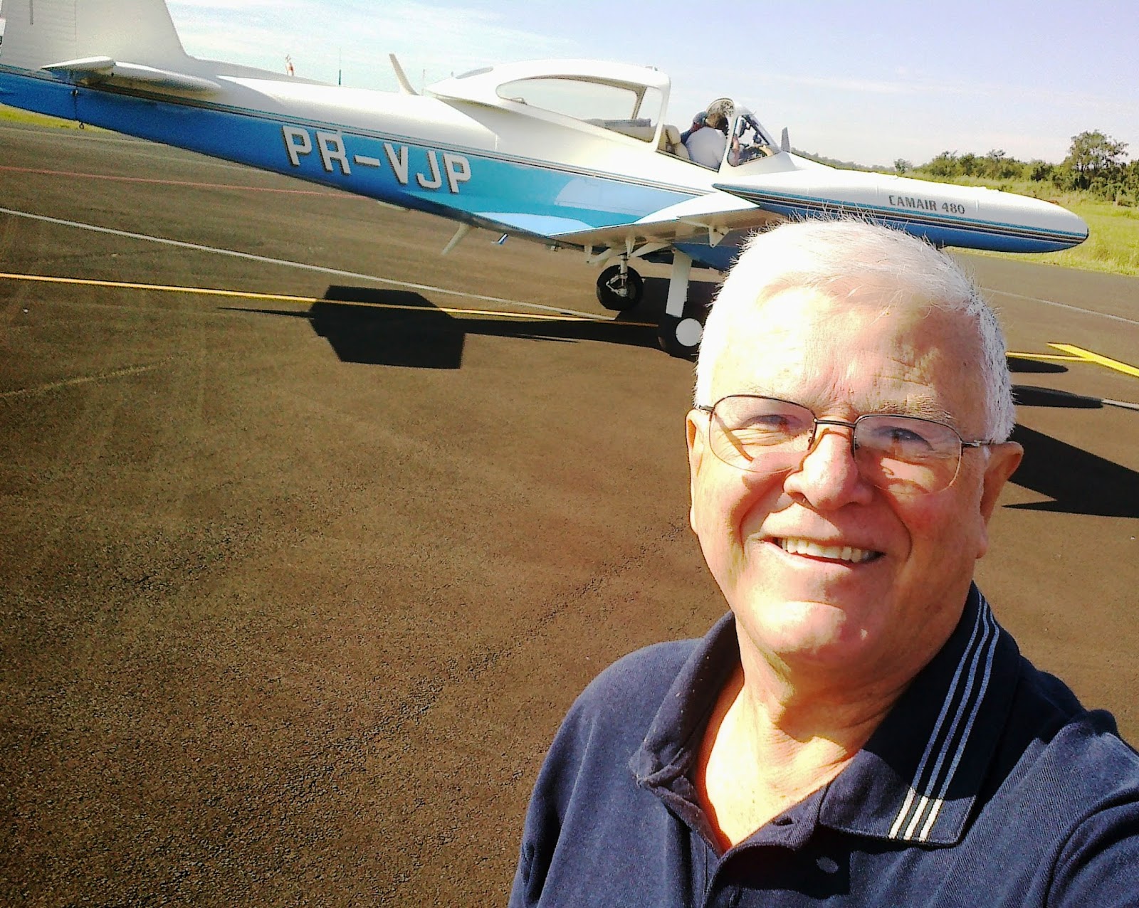 AVENTUREIRO DO AR: NAVION TWIN da JP. Martins Aviação em Araraquara-SP