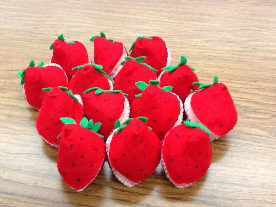 Miss Melissa's Speech : The Little Mouse, The Red-Ripe Strawberry & The ...