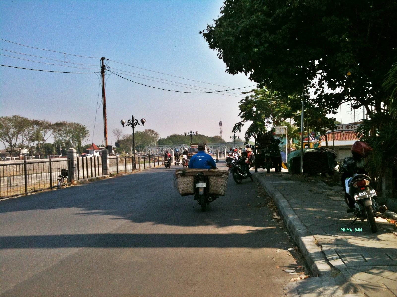 BLUSUKAN JALUR SEPUR: TRAM SEMARANG