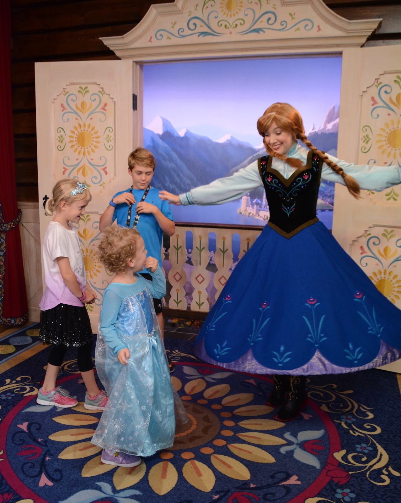 Lag Liv: Disney Days 4 and 5: Epcot and Animal Kingdom, with a bonus ...