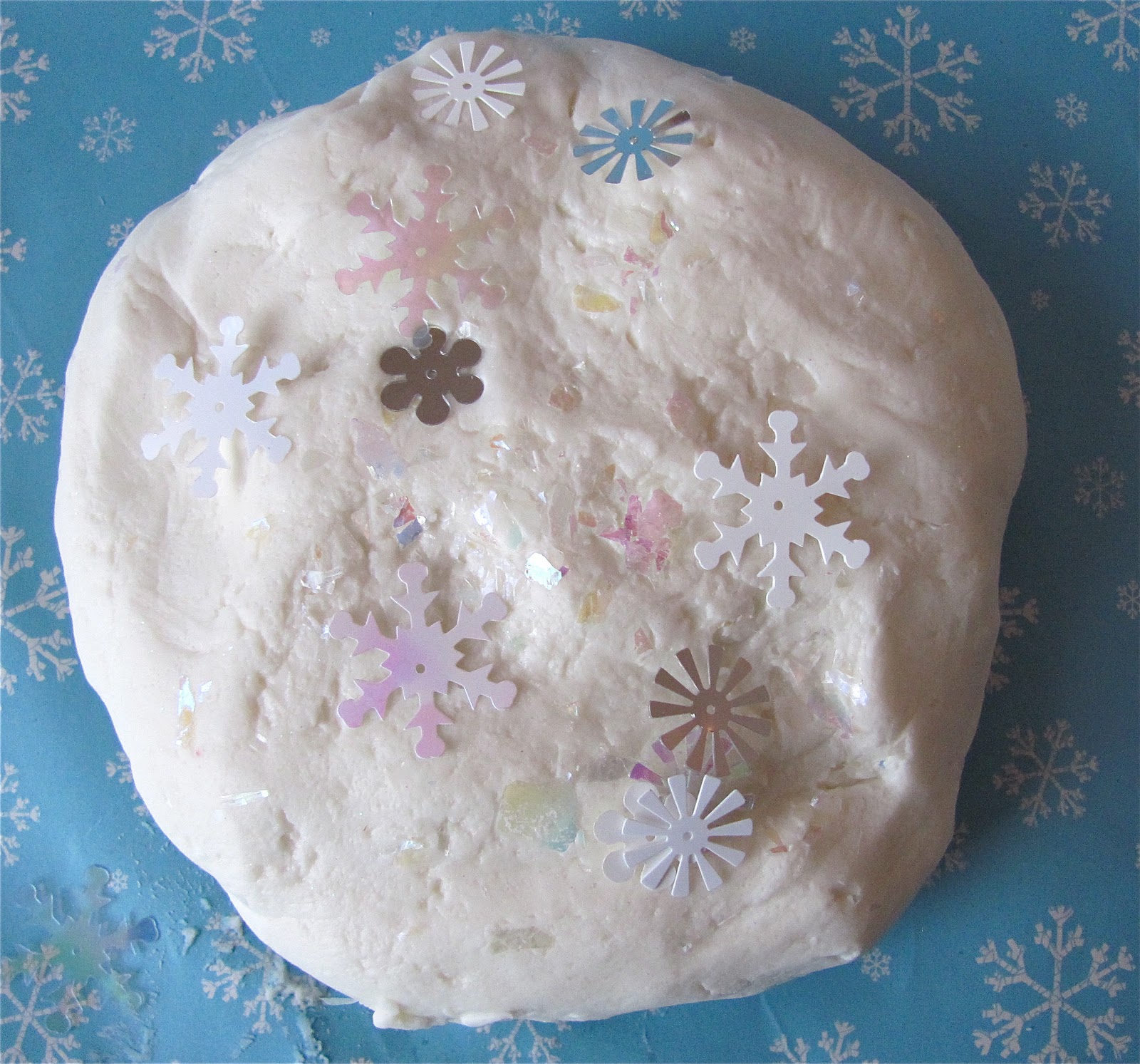 The Chocolate Muffin Tree: Two Kinds of Snow Dough