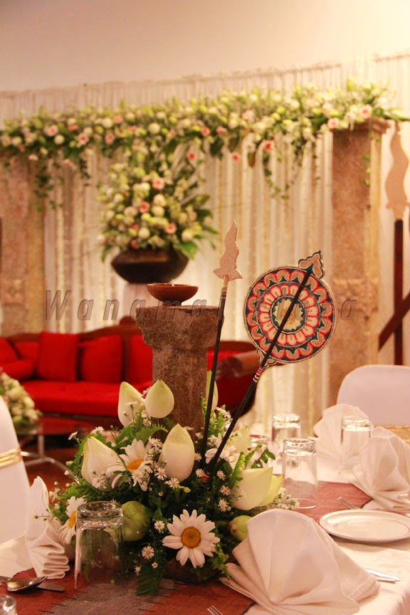 Sri Lankan x girls: Table Decor