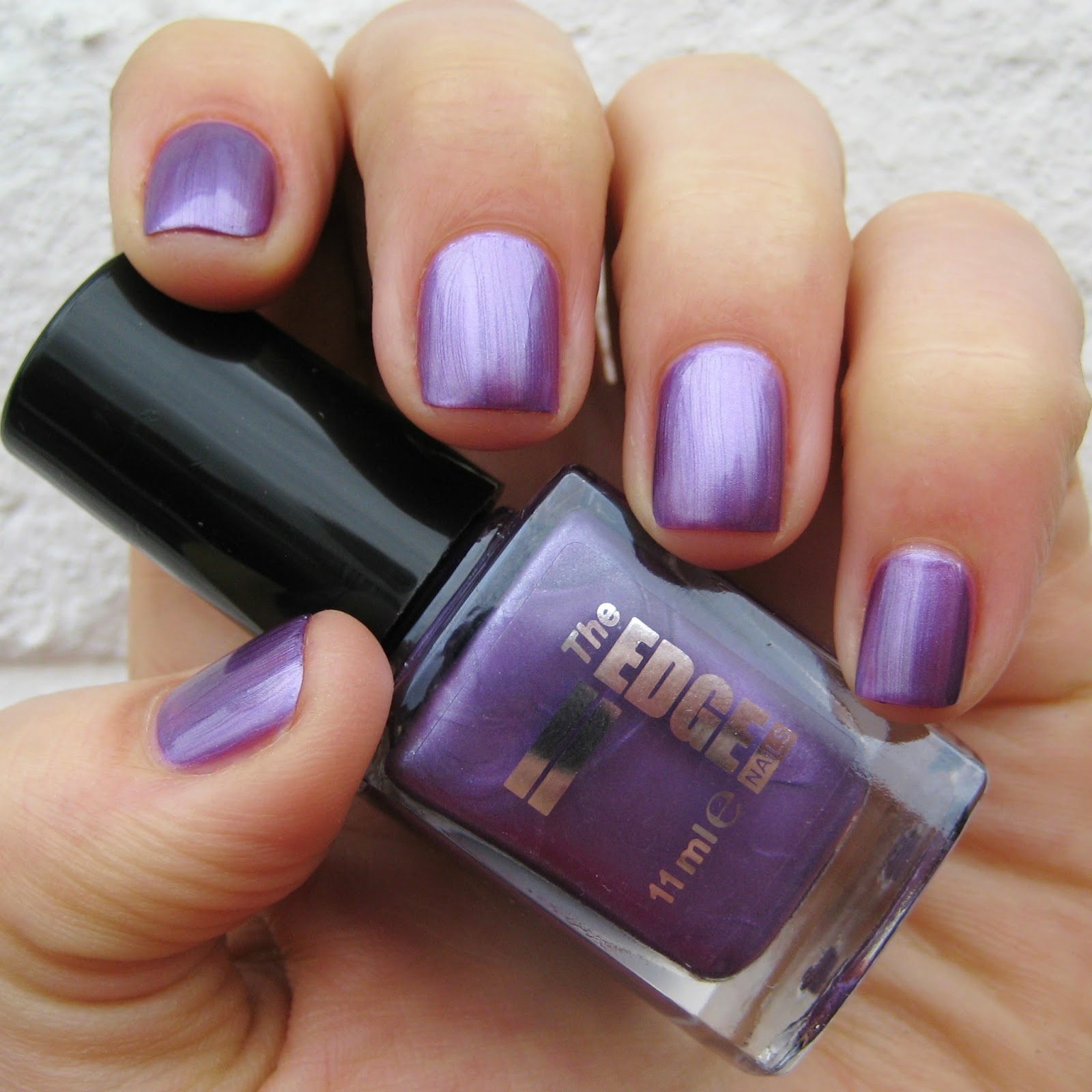 Dahlia Nails: Swatches: Edge Nails