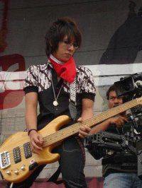 J-ROCKS: Biografi Personil J-ROCKS