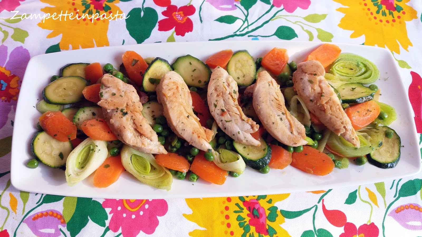 CONTROFILETTO DI POLLO CON VERDURE | ZAMPETTE IN PASTA