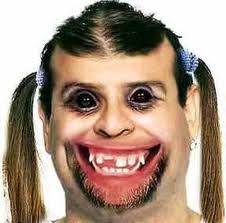 Försök inte förstå mig,älska mig bara: Fula gubbar och spöken.....