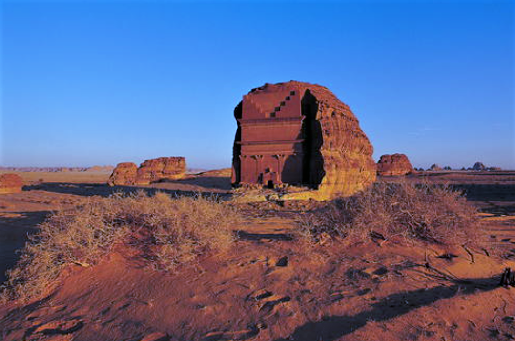 Preâmbulo: Os túmulos dos Nabateus.