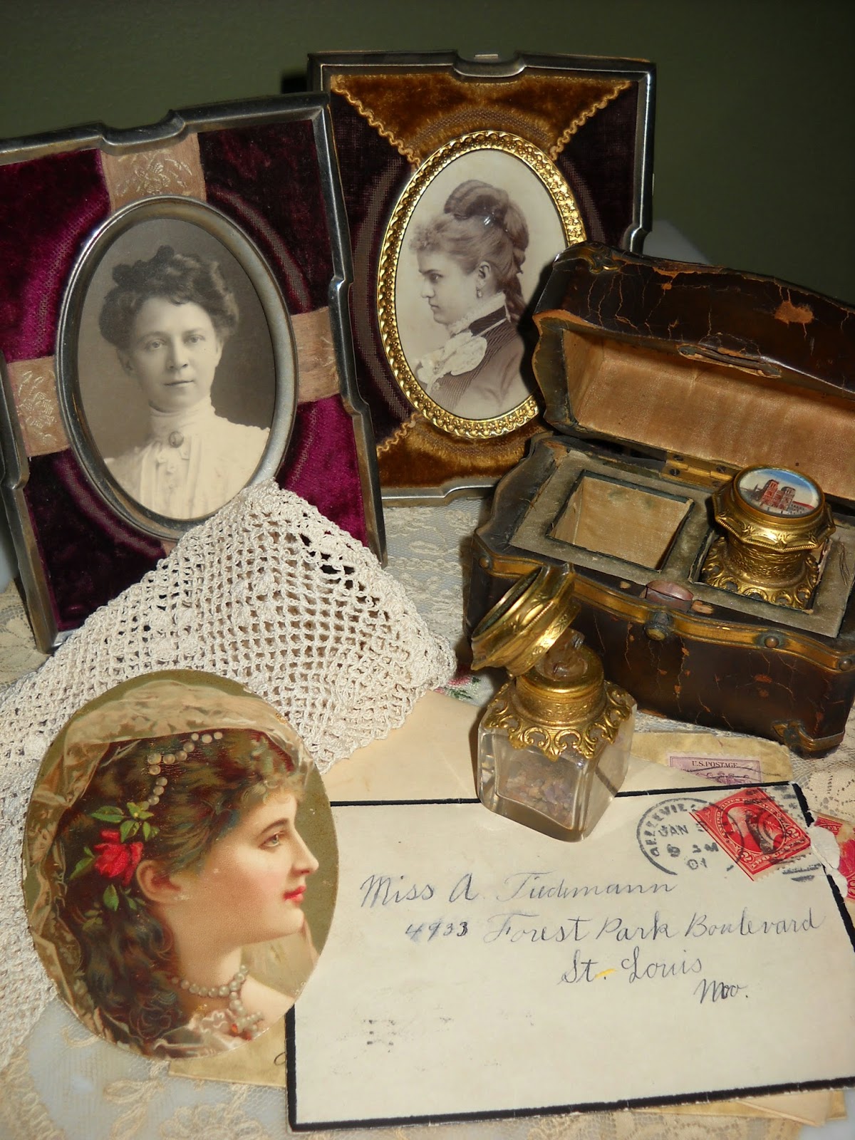 Victorian Wanna Be: Romantic Vignettes