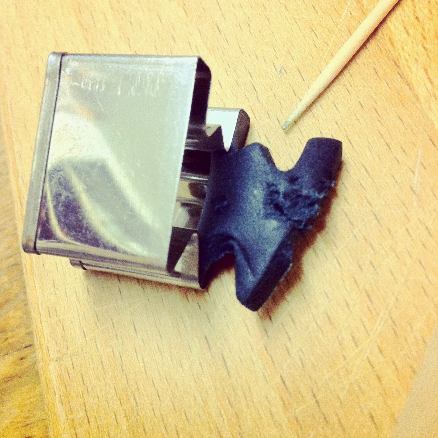 pippa's long stockings: How I made my digger cake