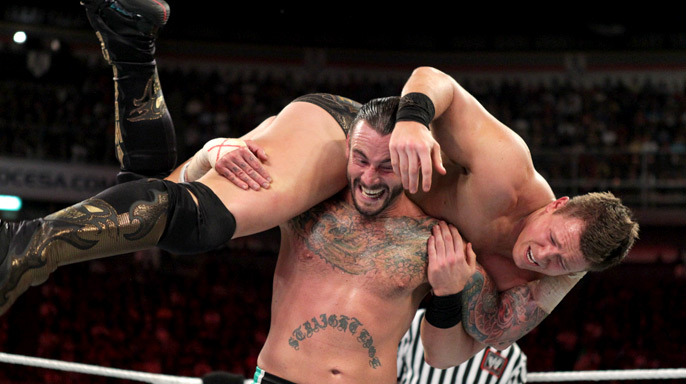 WWE In live!!!!: CM PUNK vs THE MIZ