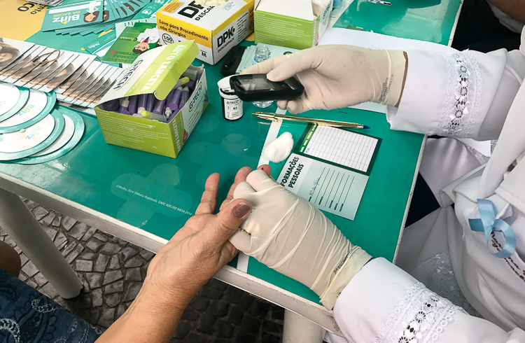 pense diferente: Campos: teste de glicemia, nesta 3ª, Dia Mundial do ...