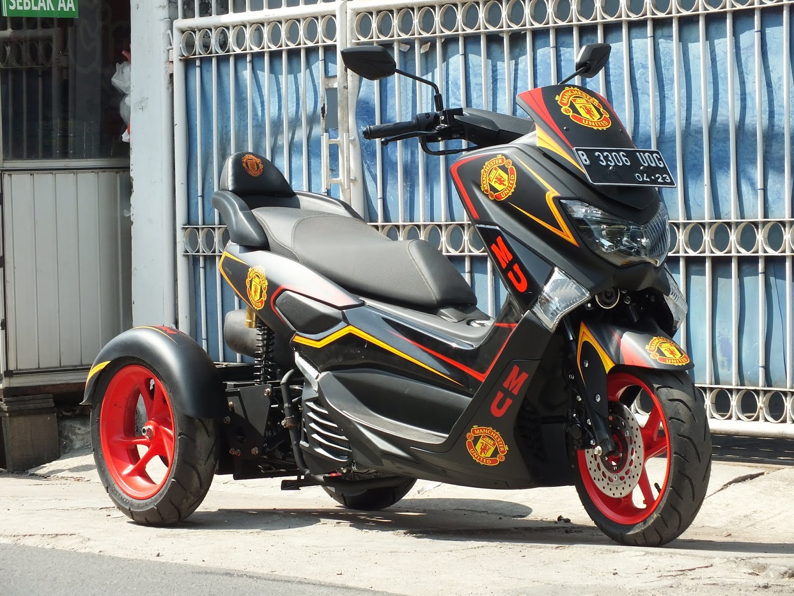Oracle Modification Concept: YAMAHA NMAX 155 trike RODA TIGA Pesanan MR ...