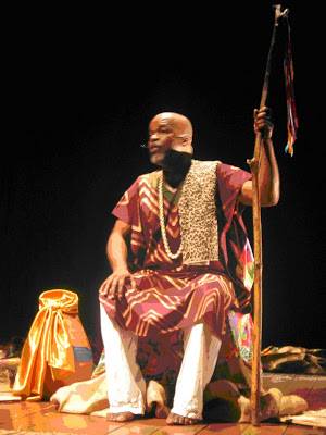 MACEDO "GRIOT' DE MORAES: O QUE É UM GRIOT? PORQUE UM GRIOT? QUEM É O ...