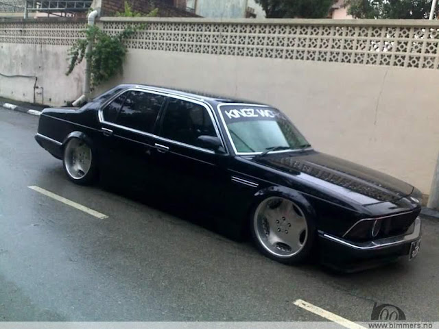 H a n G a r a j: e23 by StanceWorks