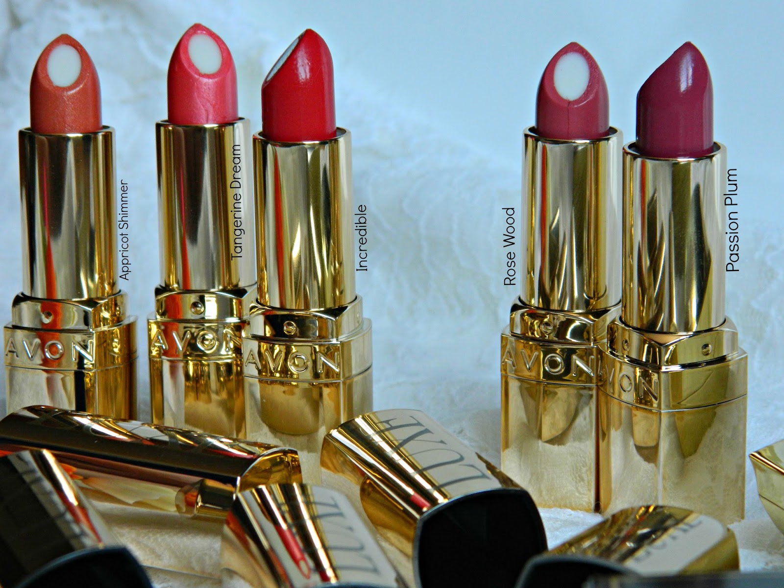 AVON Luxe: Allure 3u1 bronzer, hajlajter i rumenilo & Shape Sensation ...