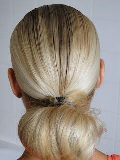 MakeUp 4 Dance: Klassischer Dutt im Nacken