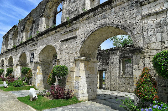 - tey's fleeting moments -: Cebu Series: The Ruins in Oslob