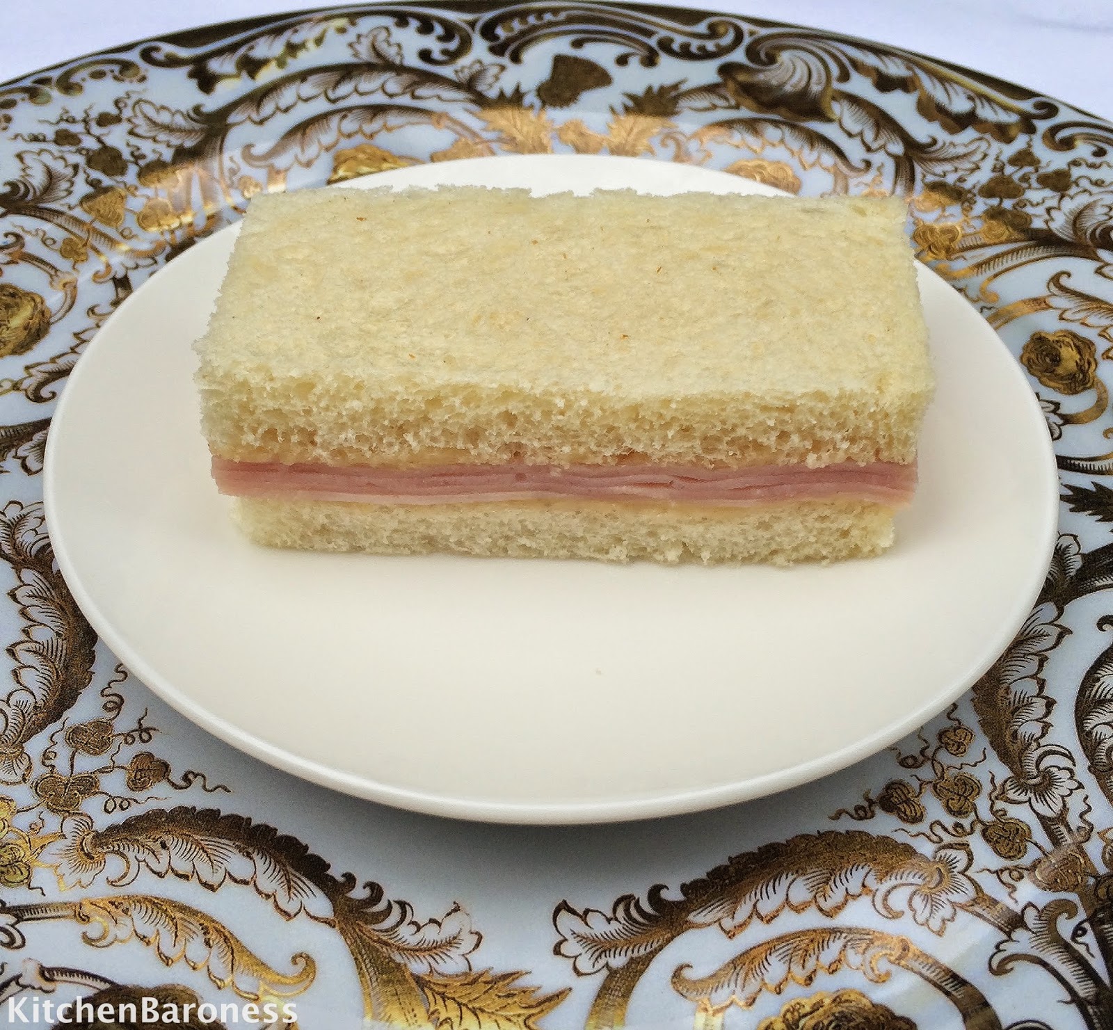 KitchenBaroness: Ham With Honey Butter Tea Sandwiches
