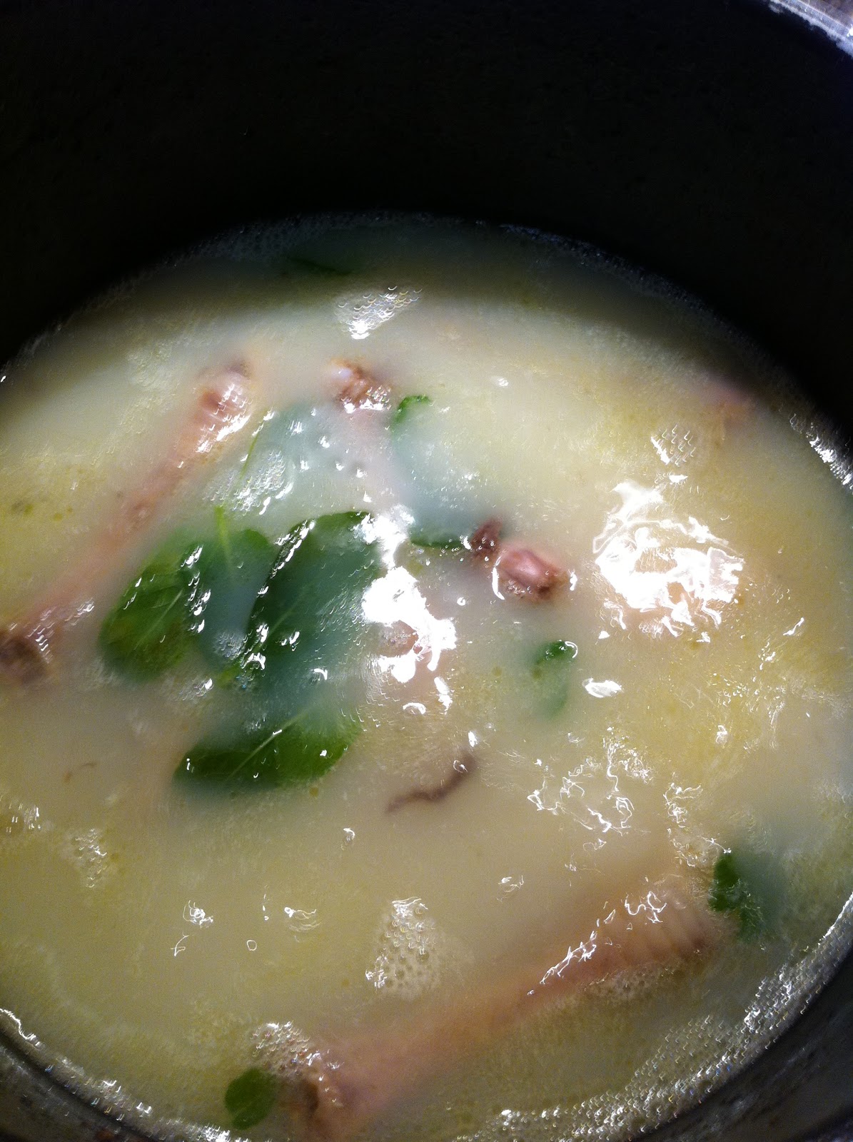 A Tasca do Rato: Canja de miúdos