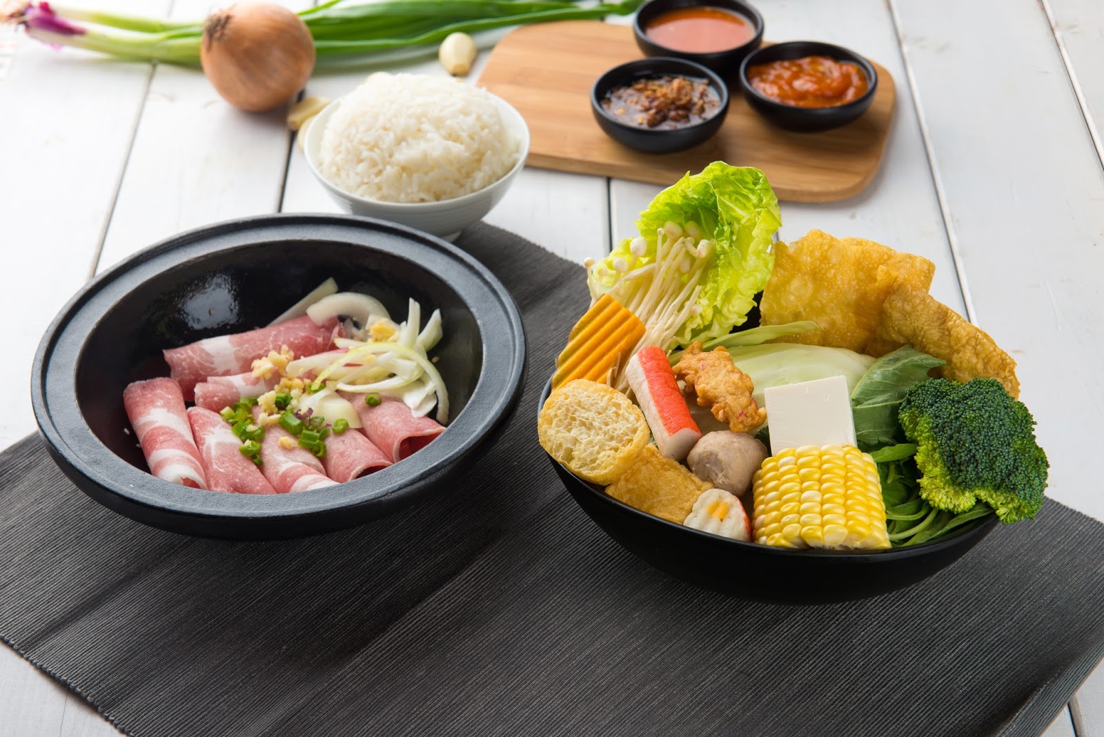 Two Pesos Puchong Steamboat 两披索蒲种火锅: Puchong美食城！美味健康迷你火锅两披索！