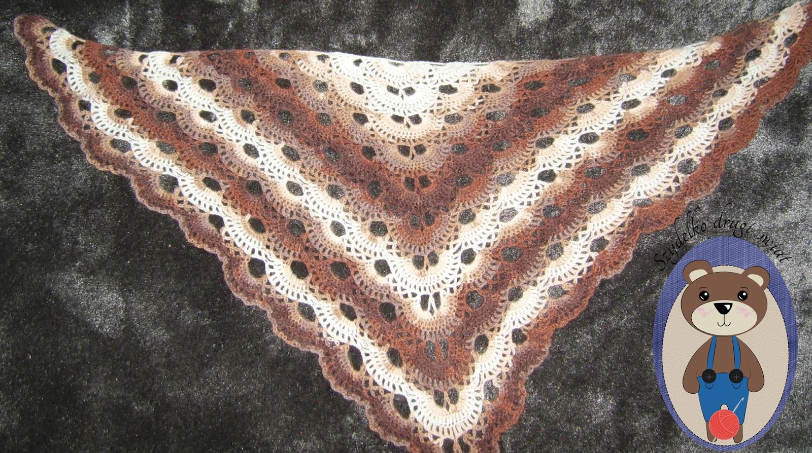 Szydełko drugi świat: Chusta Virus Tuch