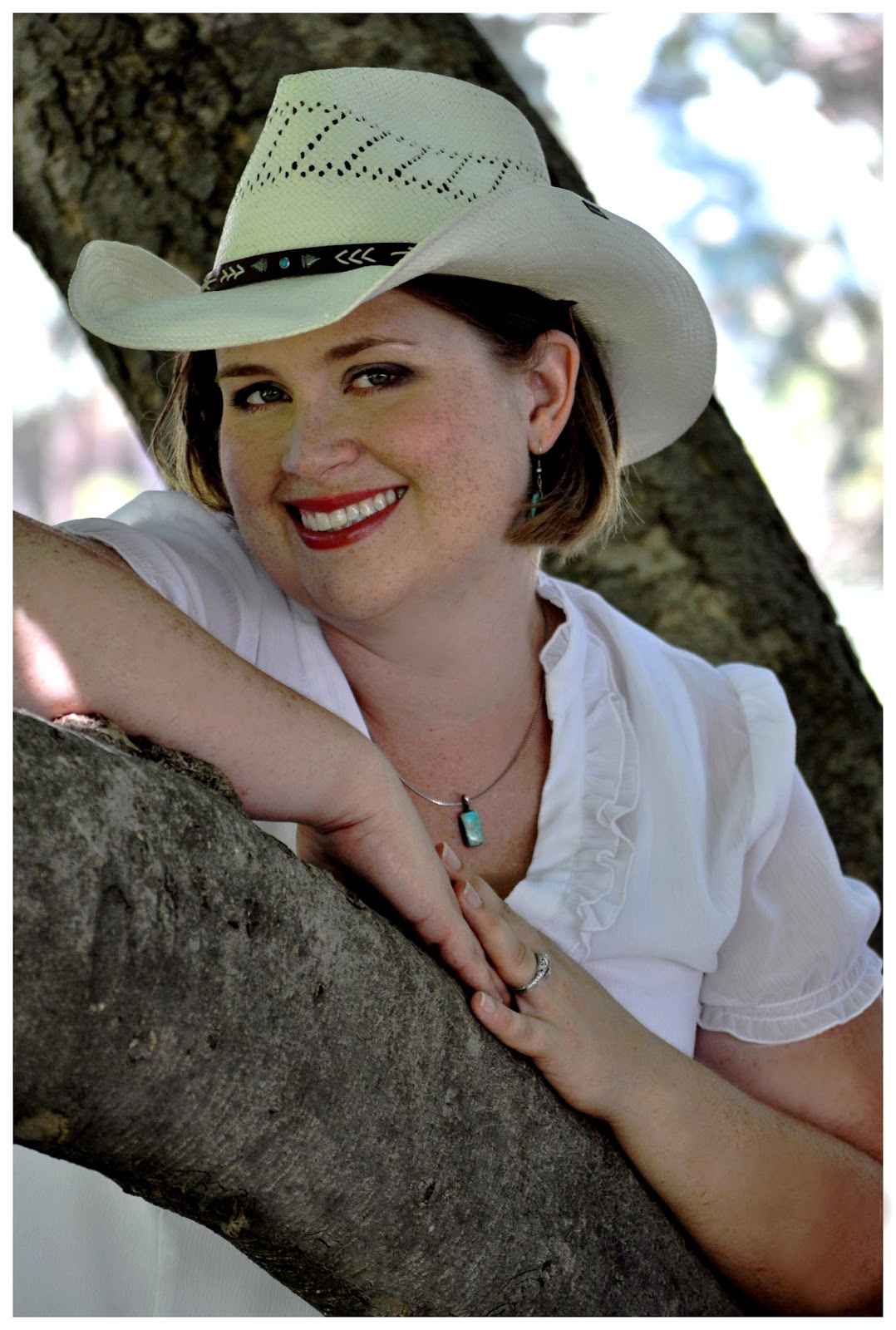 THE STILETTO GANG: Guest Friday - Sarah Anderson