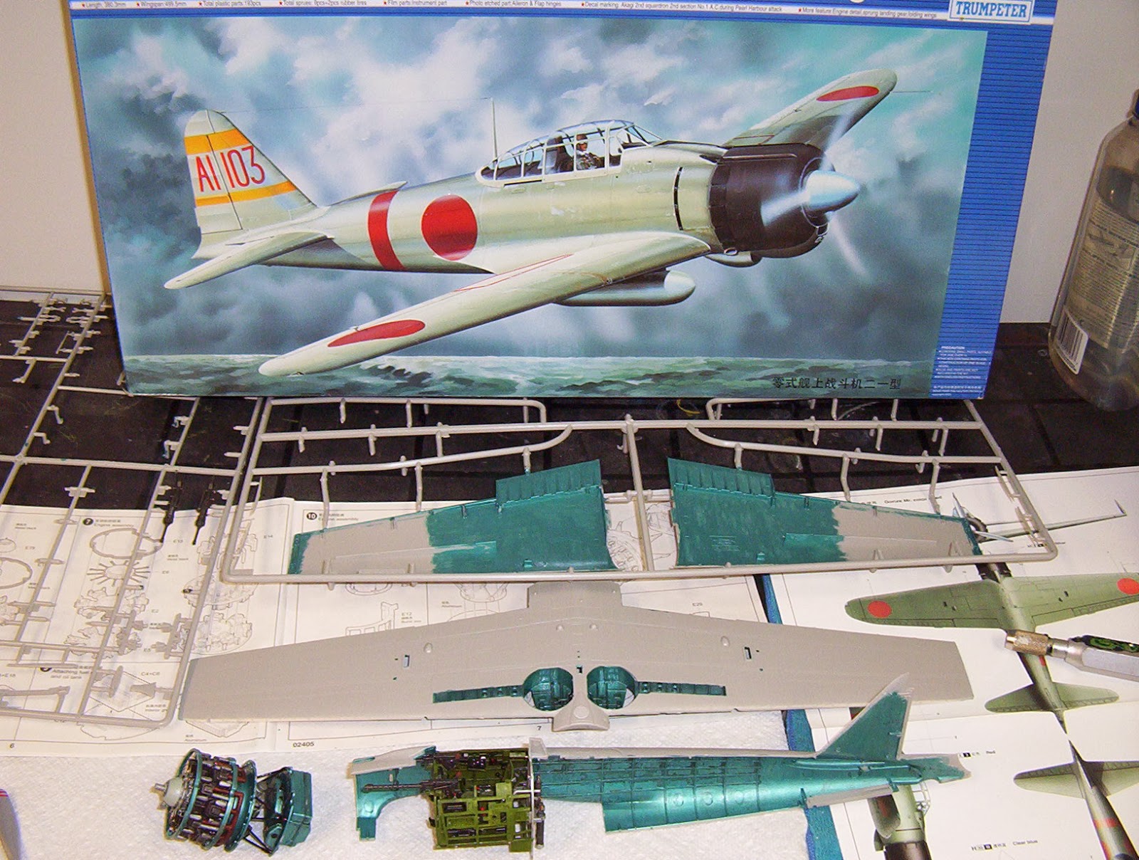 Scale Model Hobby: Mitsubishi A6M2b Model 21 Zero Fighter 1:24 scale