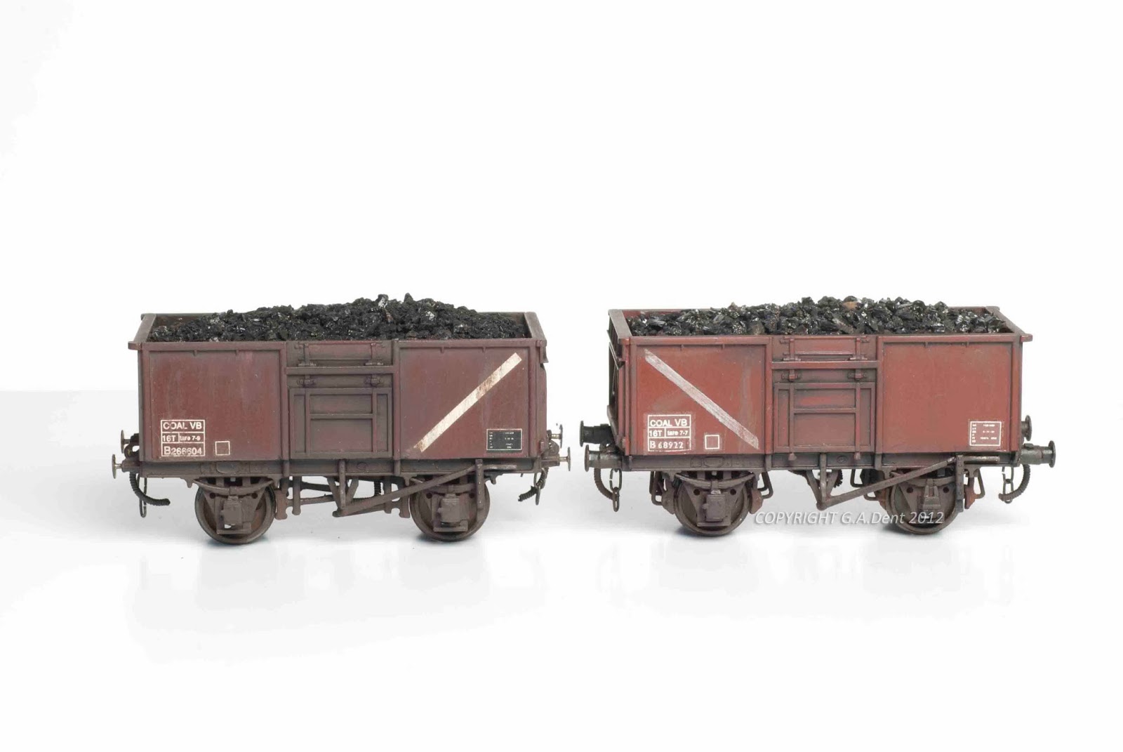 IN FURTHER PRAISE OF AIRFIX KITS