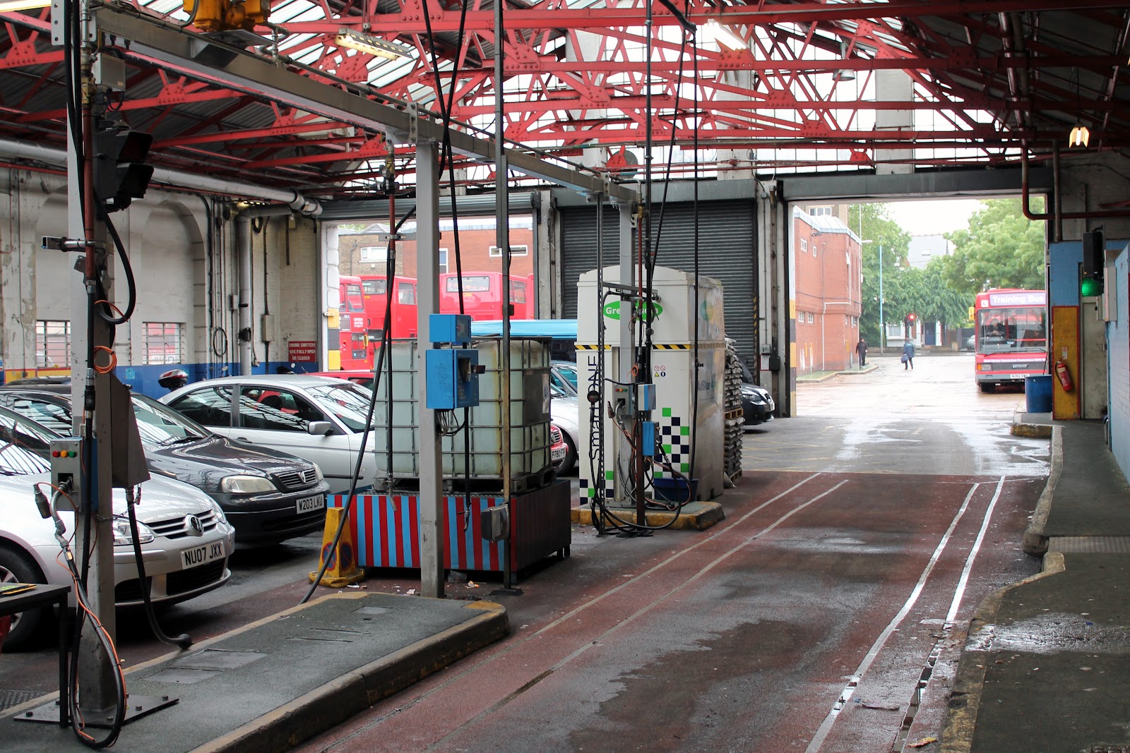 The Circle of London : London United Stamford Brook Garage [V]...Revisit!