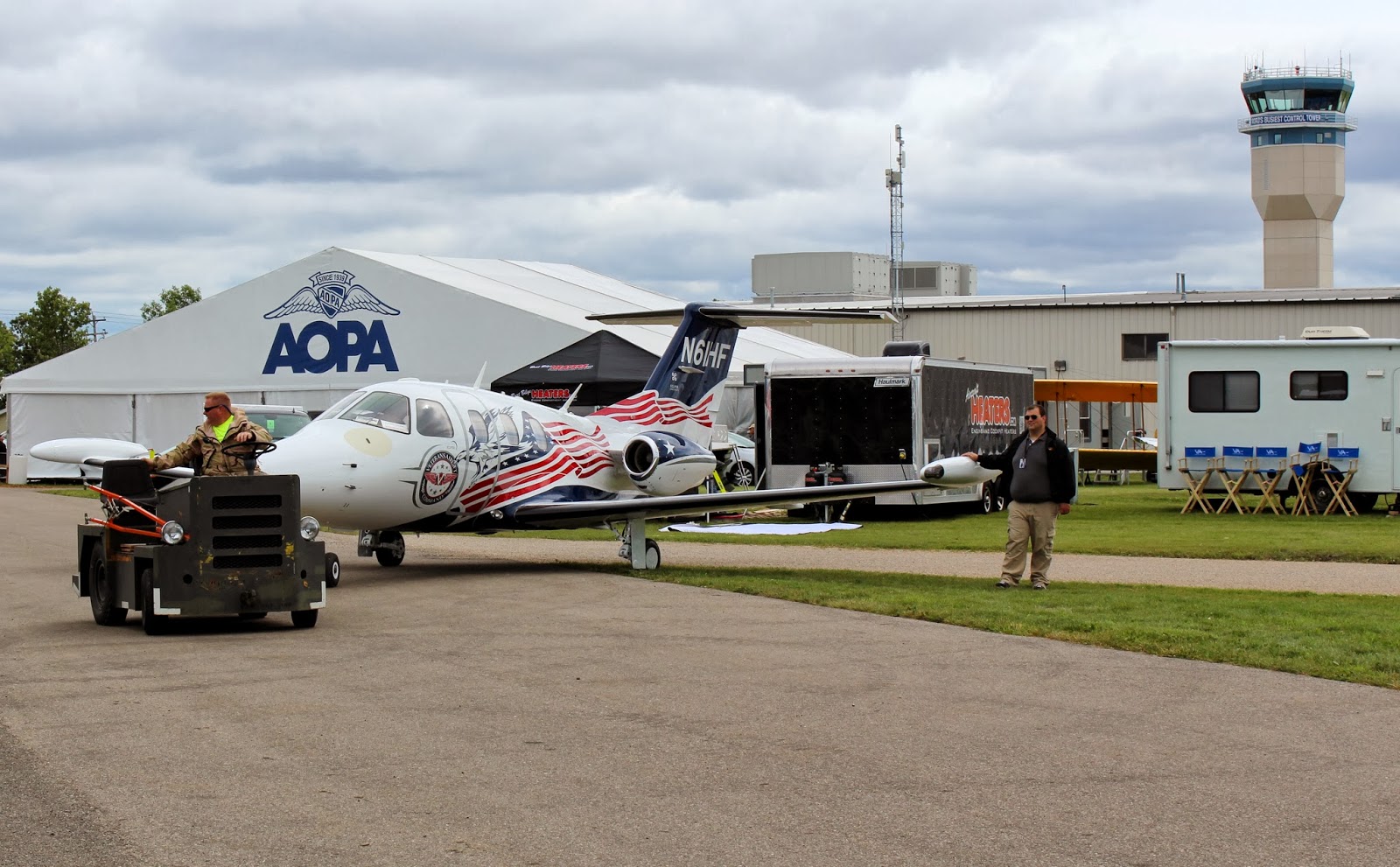 The Aero Experience: EAA AirVenture Oshkosh 2013: Eclipse Aerospace Has ...