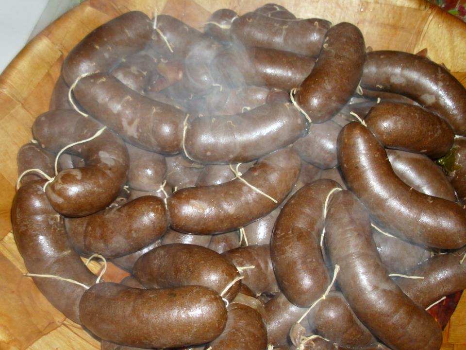 Confection du boudin pour la Noël