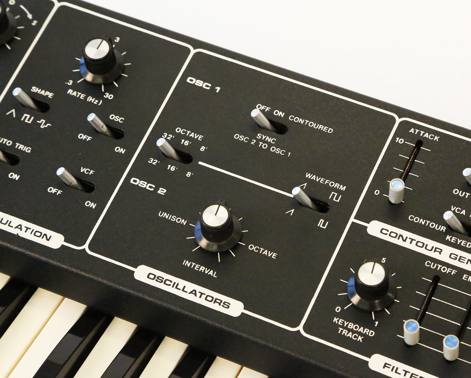 MATRIXSYNTH: MOOG ROGUE SN 9022 with Original Box