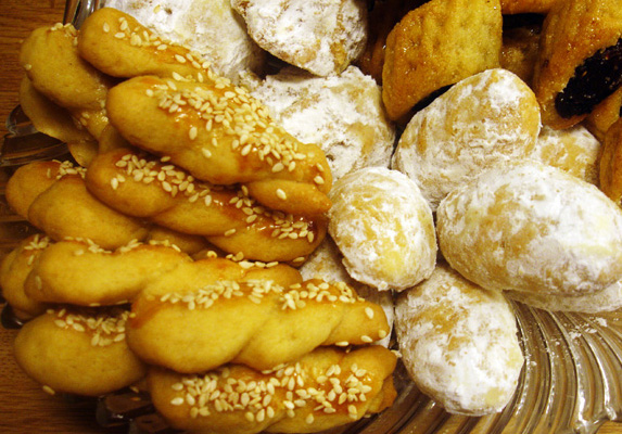 libyan food: Libyan Savoury Cookies: Kaak Malih كعك مالح ليبي