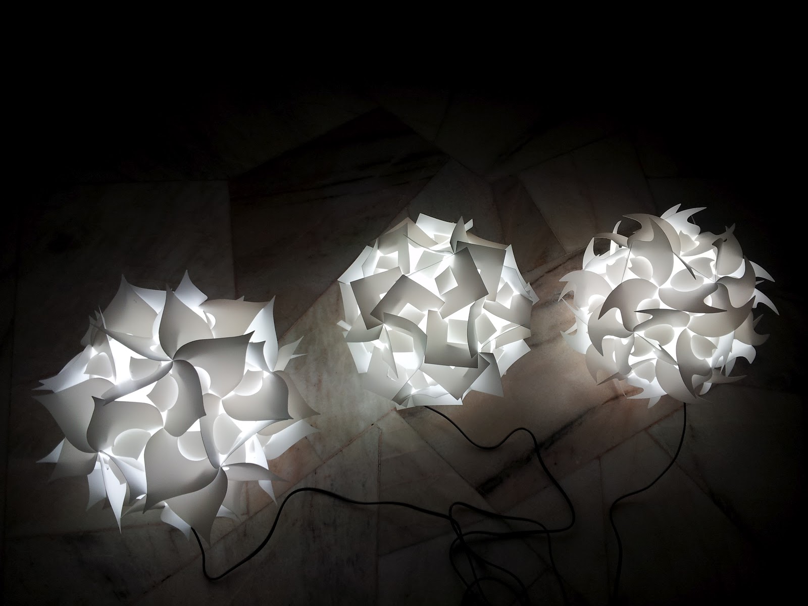 VLightDeco IQ Light Puzzle Pendant Jigsaw Lamp Styles: 09/09/12