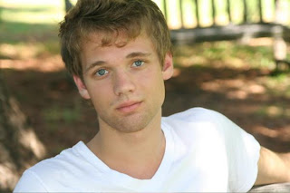 Power Rangers Collection: Cameron Jebo confirmado como o Ranger Prata ...