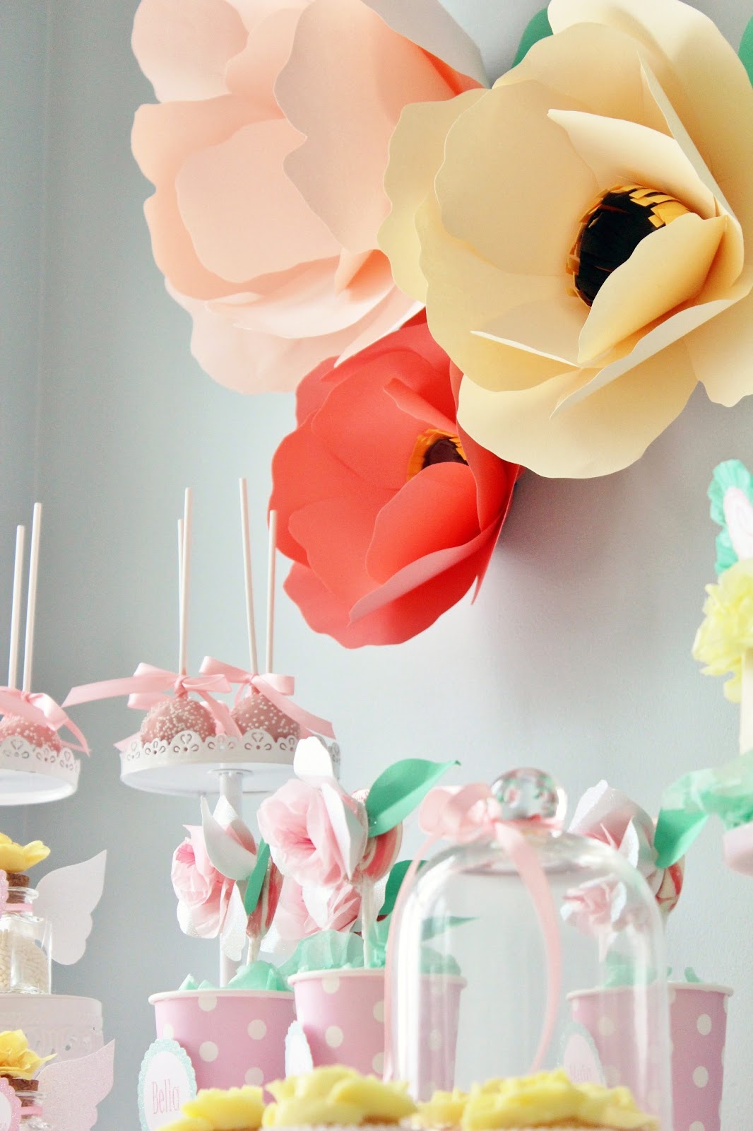 Icing Designs: A Sweet Spring Table