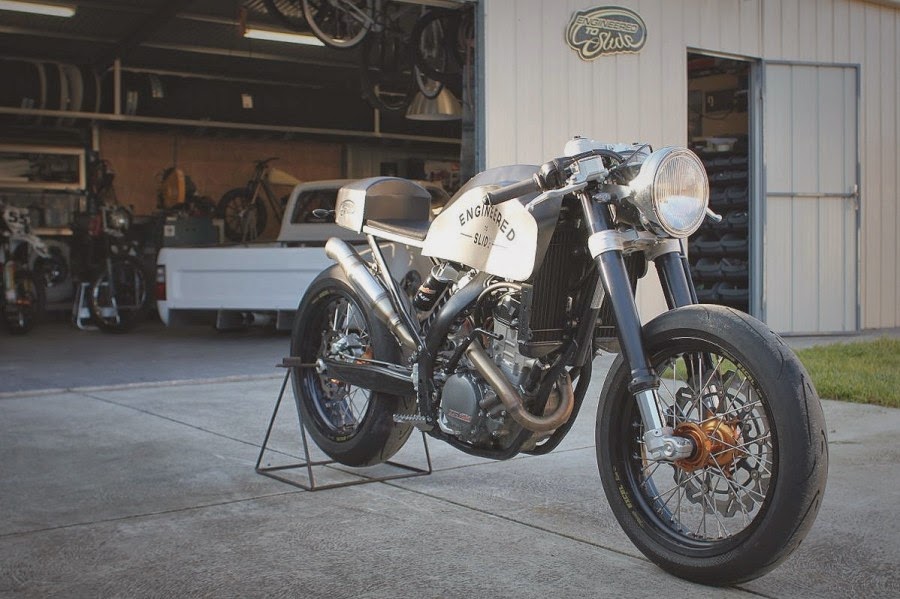 KTM Cafe Racer – The Dark Side - RocketGarage - Cafe Racer Magazine