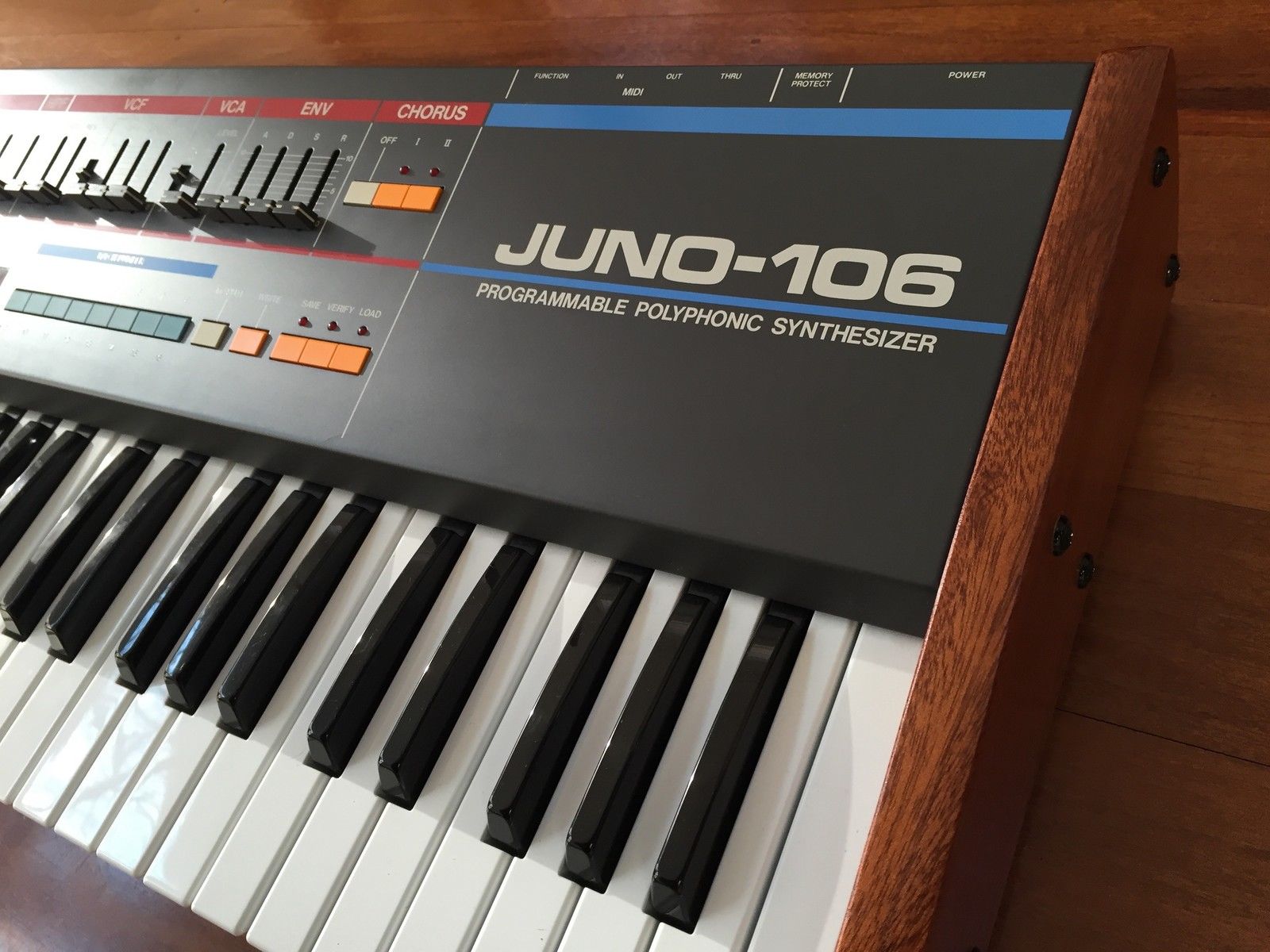 MATRIXSYNTH: Mint Roland Juno 106 with Wood Side Panels