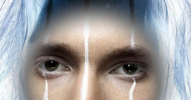 SOC! IVAN va canta dezbracat HELP YOU FLY inconjurat de doi lupi de la ...