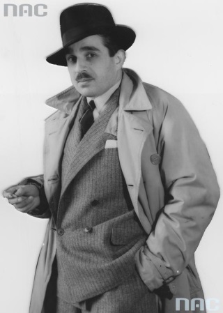 Bieganski the Blog: Marian Hemar: A Bard in Exile by Michal Karski