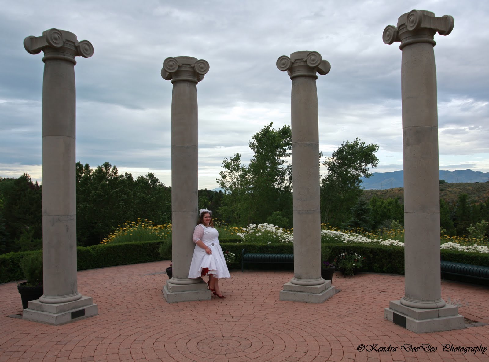 Unforgettable Brides & More: Jessica Edstrom Bridals - July 9, 2011