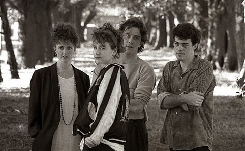 HISTORY OF AUSTRALIAN MUSIC FROM 1960 UNTIL 2000: THE HUMMINGBIRDS