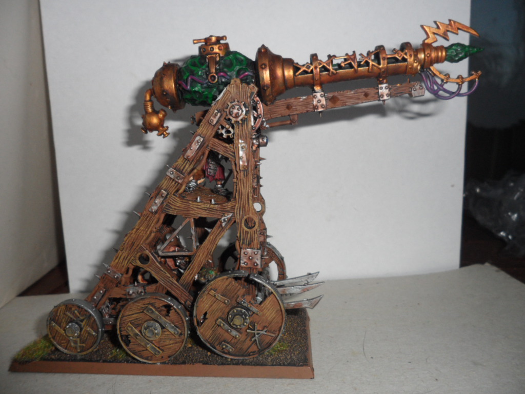 Painted Miniatures: Warhammer Miniatures- Skaven Warp Lightning Cannon ...