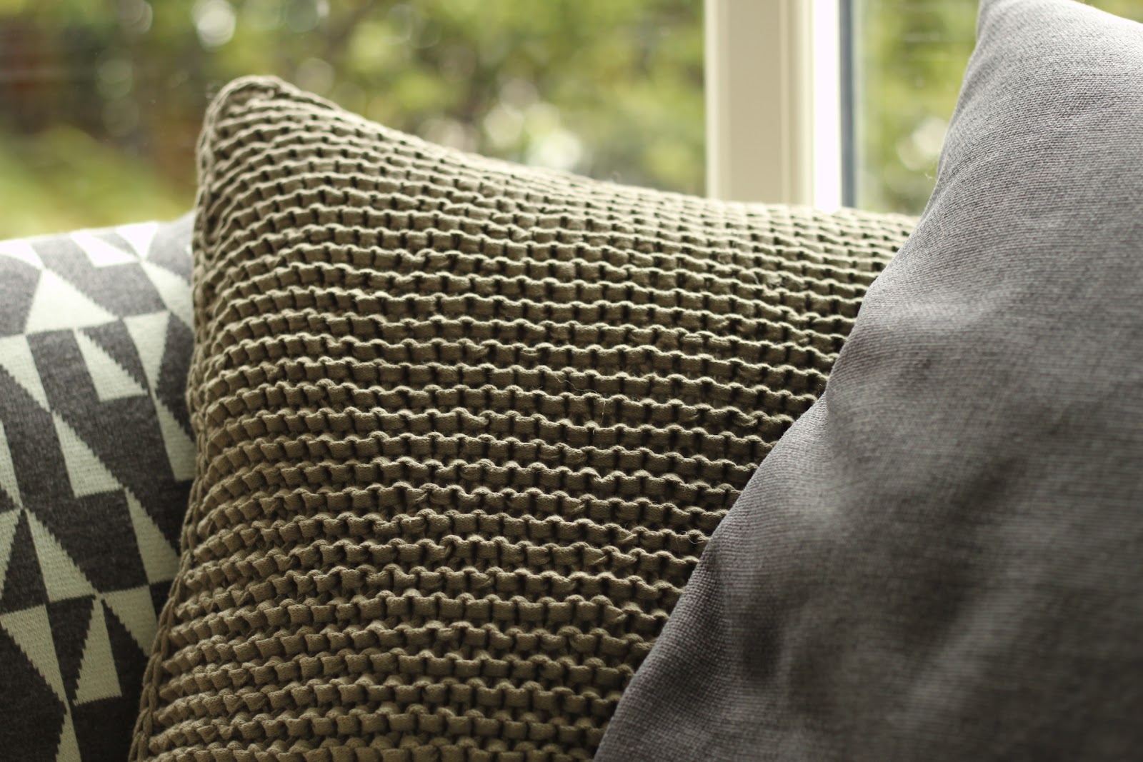 YARNFREAK: DIY - strikket pude