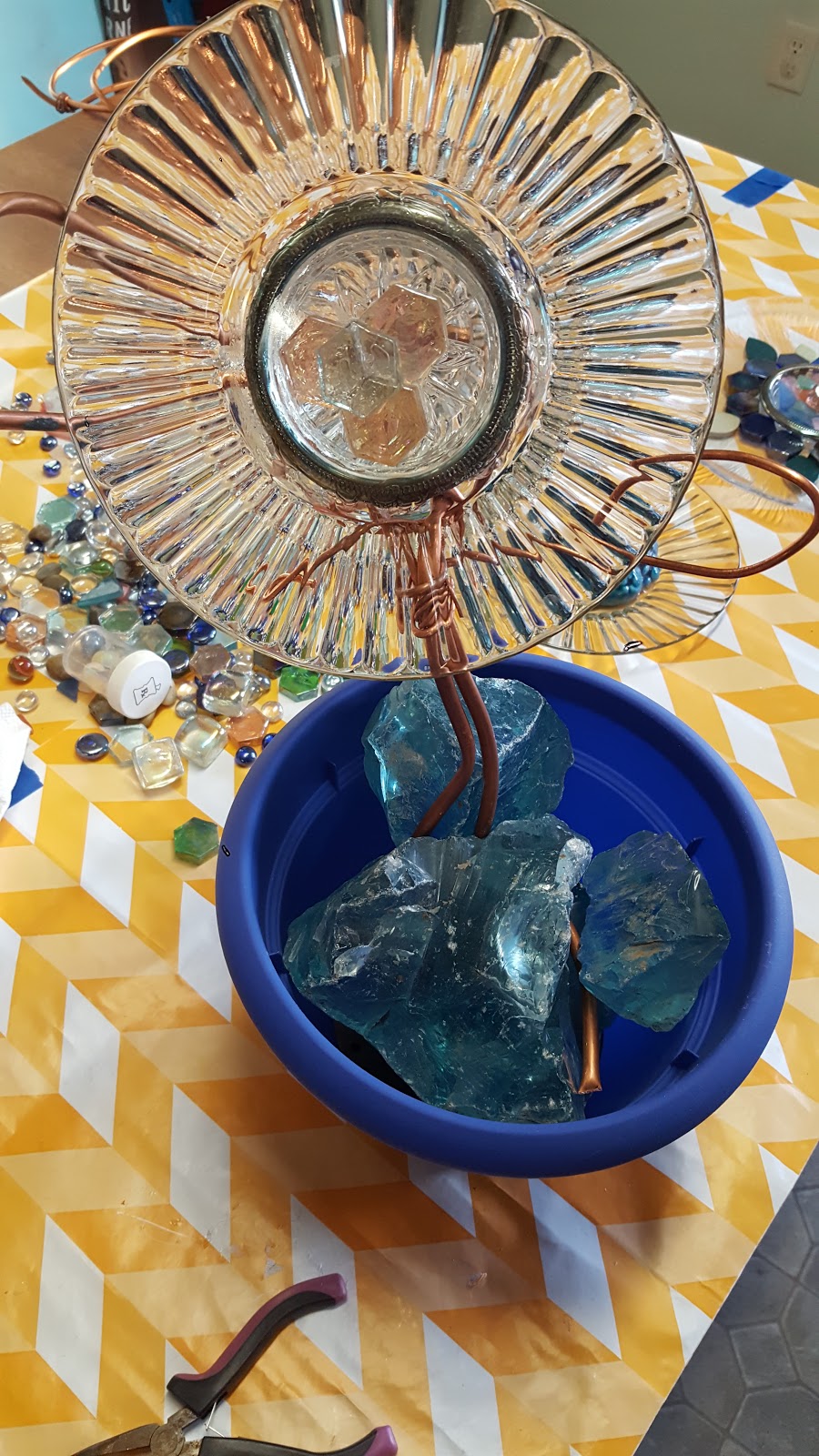 Glass Plate Flower DIY